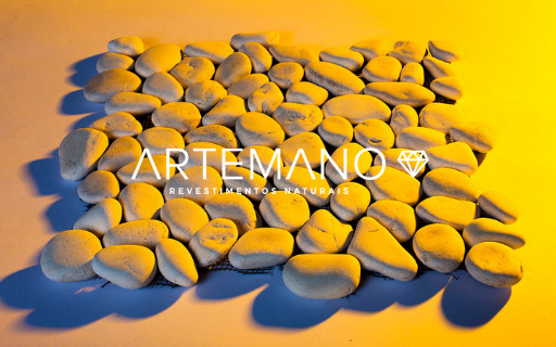 Pedra de rio: o que é e como usá-la para decorar ambientes